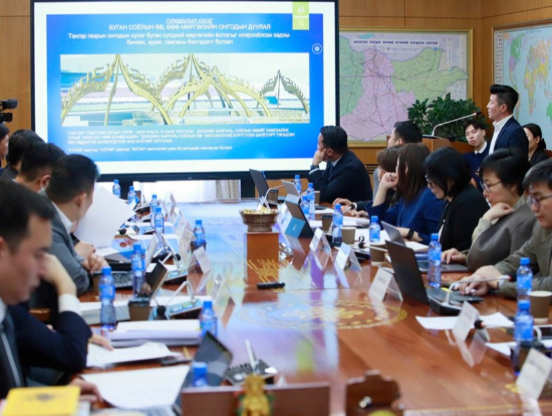 Үндэсний их баяр наадмыг зохион байгуулах хорооны хурал болж байна